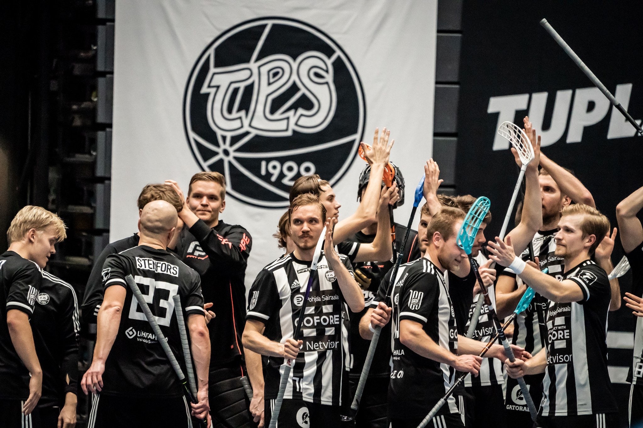 TPS:n miesten tiukka viikonloppu - TPS Salibandy